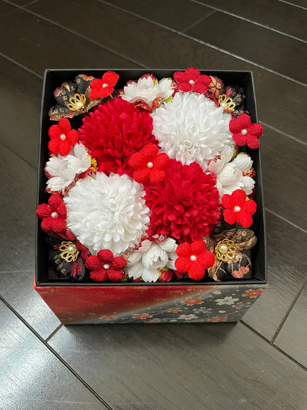 Box Flower Handmade Carnation Gift with Metal Craft - ten-field co.,lt