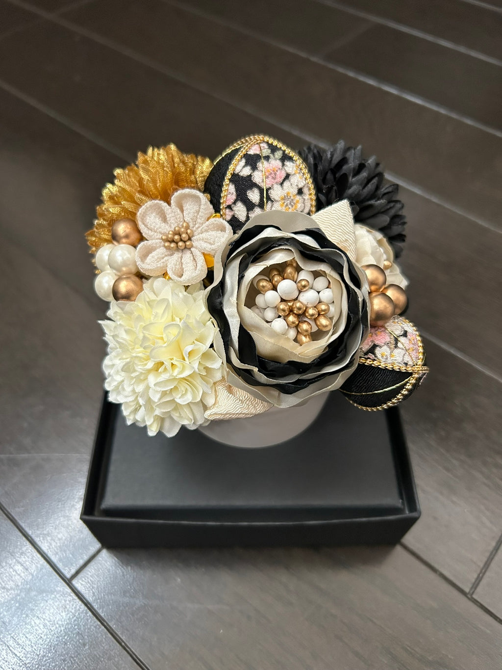 Japanese Modern Floral Hair Ornament & Interior Display - ten-field co